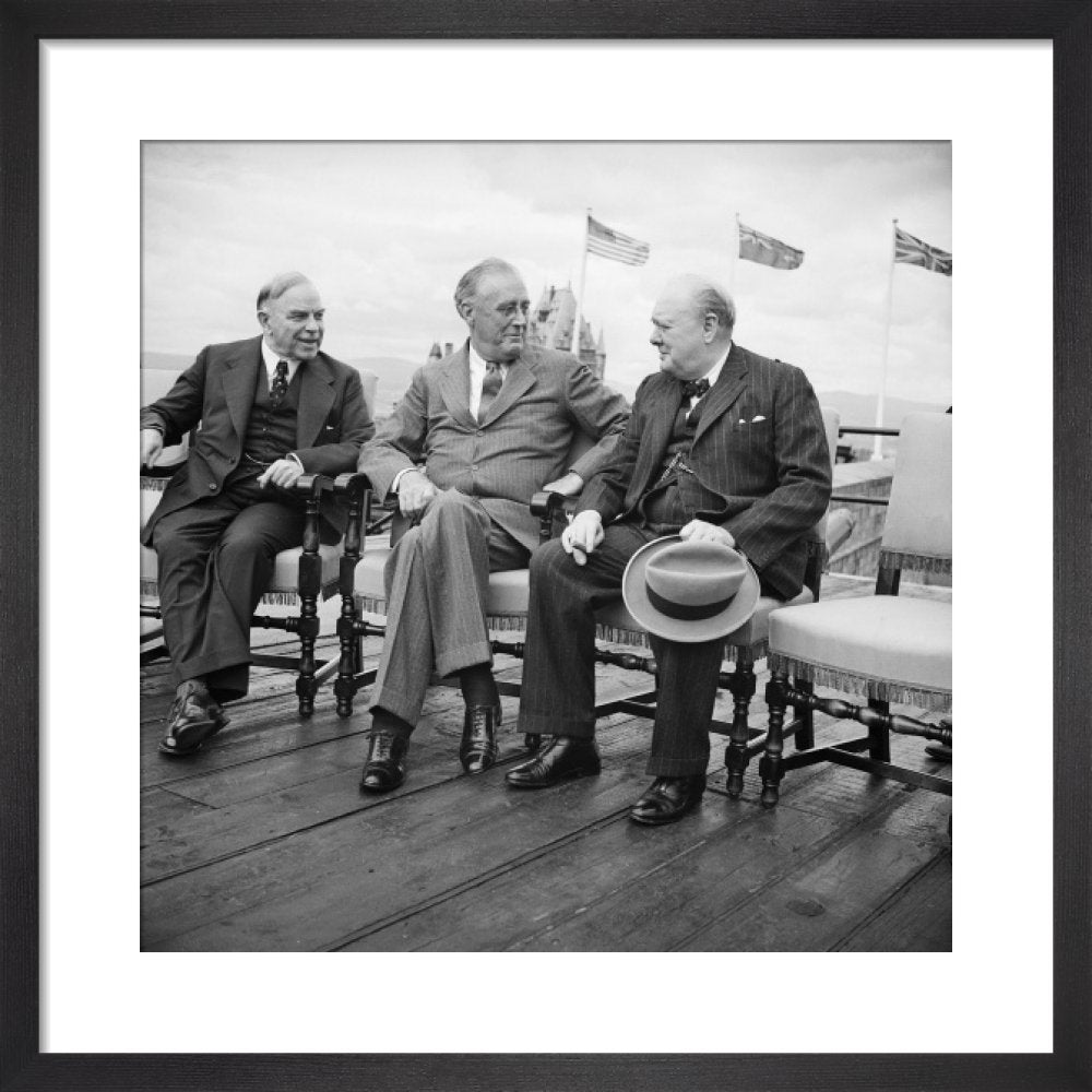 Canadian Prime Minister Mackenzie King, with President Franklin D Roos ...
